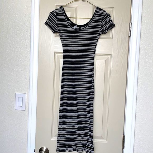 Derek Heart | Dresses | Derek Heart Black And White Bodycon Dress ...